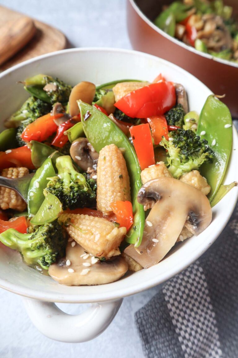 Pad Pak Thai (Stir Fry Vegetables) - Bless This Meal