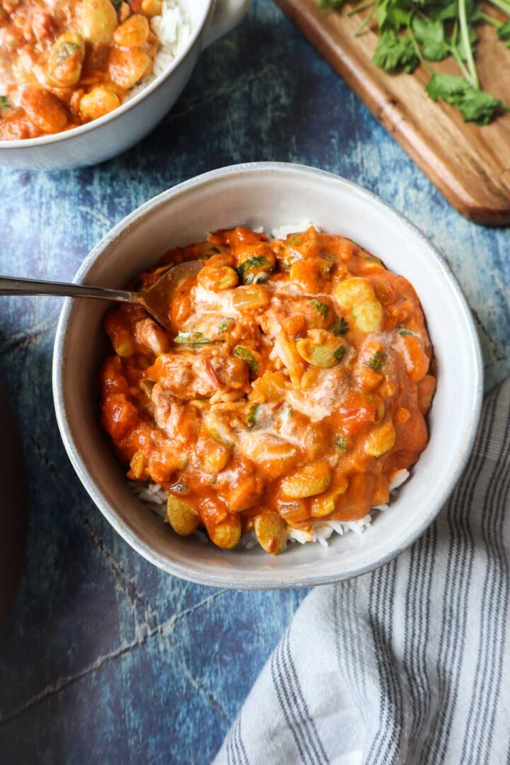 Easy Butter Bean Curry - Bless This Meal